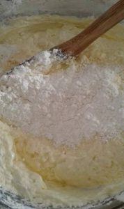 Aneka Roti Bijirin Enak dan Gebu. Roti Boleh DiBuat Sendiri