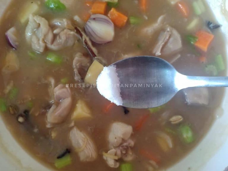Stew Ayam - Resipi Ringkas, Mudah & Sedap Yang Penuh Nutrisi