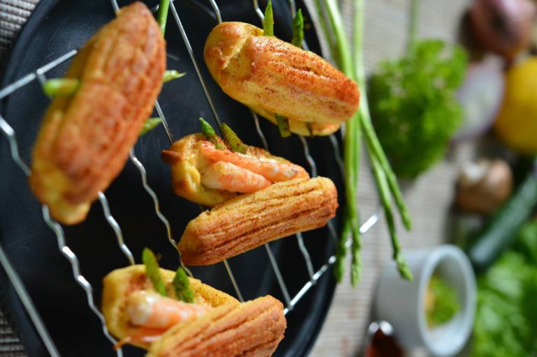Resipi Kuih Cara Berlauk Daging Paling Mudah, Lembut, Lemak & Sedap.