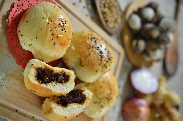 Resipi Kuih Cara Berlauk Daging Paling Mudah, Lembut, Lemak & Sedap.