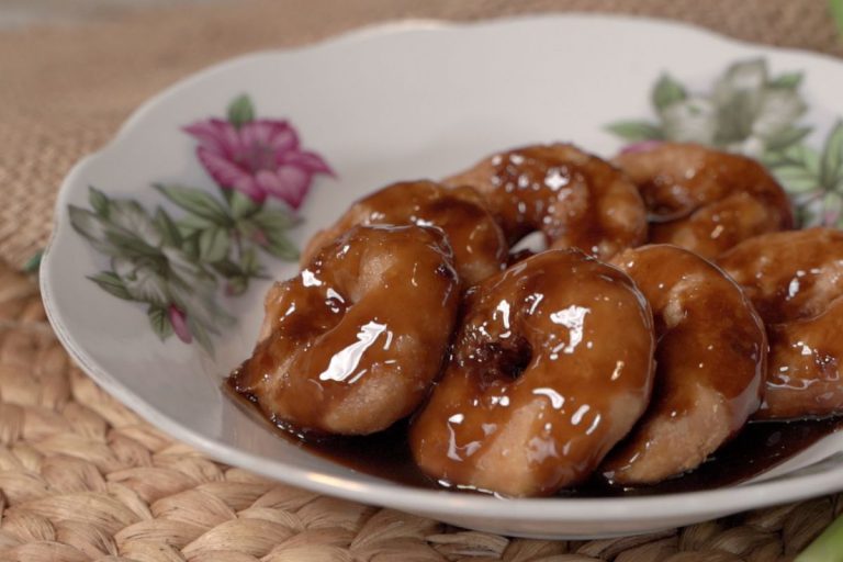 Resipi Kuih Cara Berlauk Daging Paling Mudah, Lembut, Lemak & Sedap.