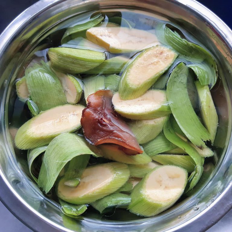 Resipi Pisang Muda Masak Lemak Cili Api Campur Bilis & Tempoyak, Memang ...