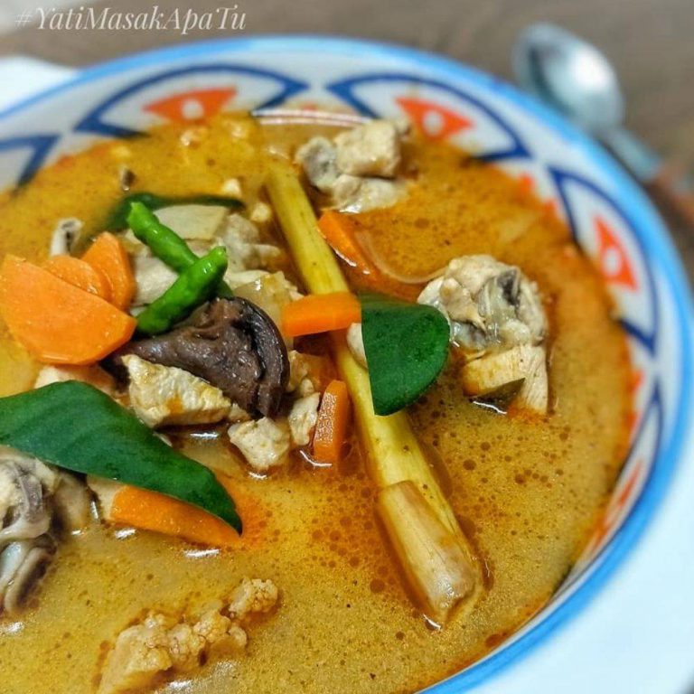 Sup Ayam Pekat Berempah, Resepi Mudah Kegemaran Ramai