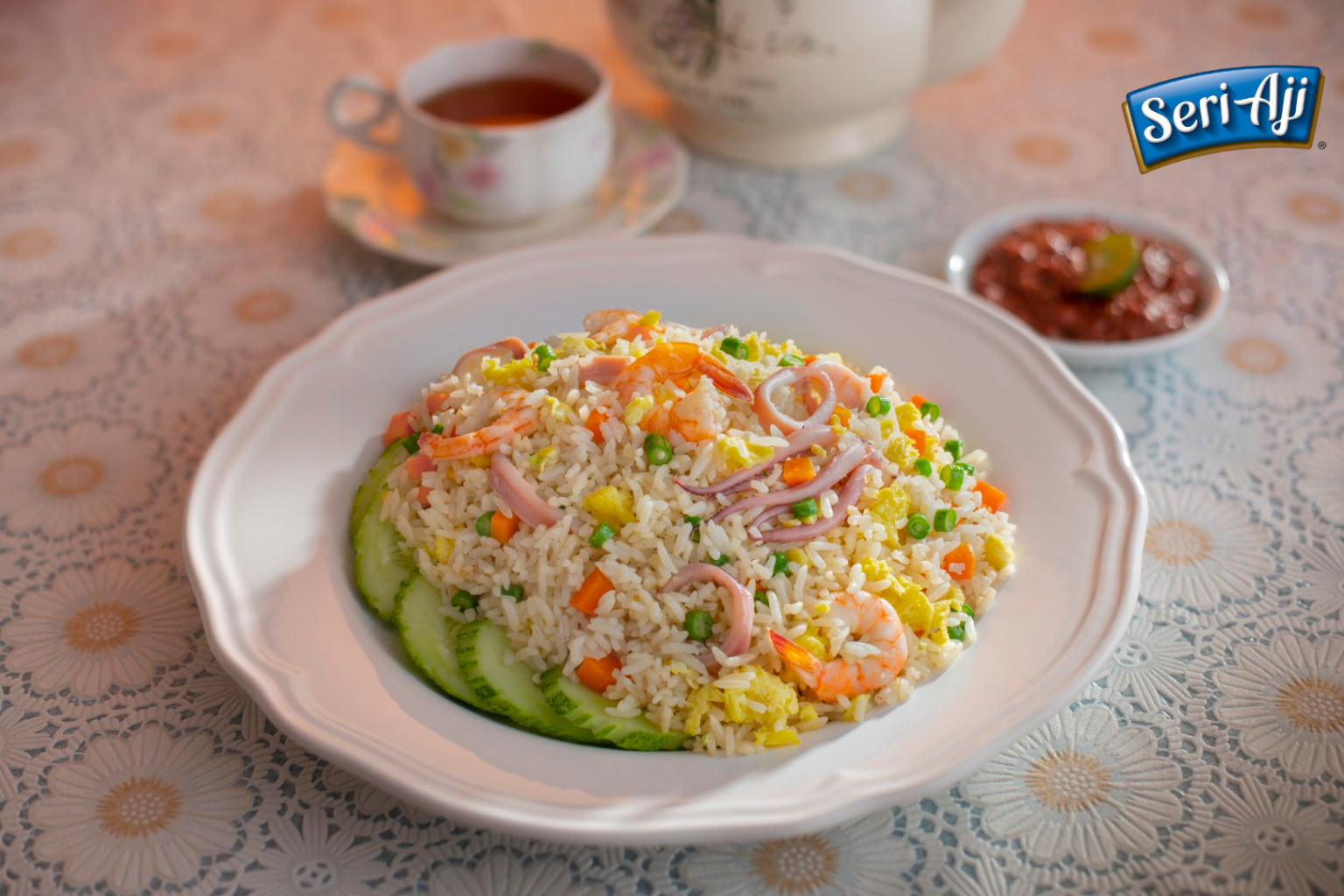 Menu Simple Dan Sedap. Sambal Telur Hancur Makan Dengan Nasi Putih ...